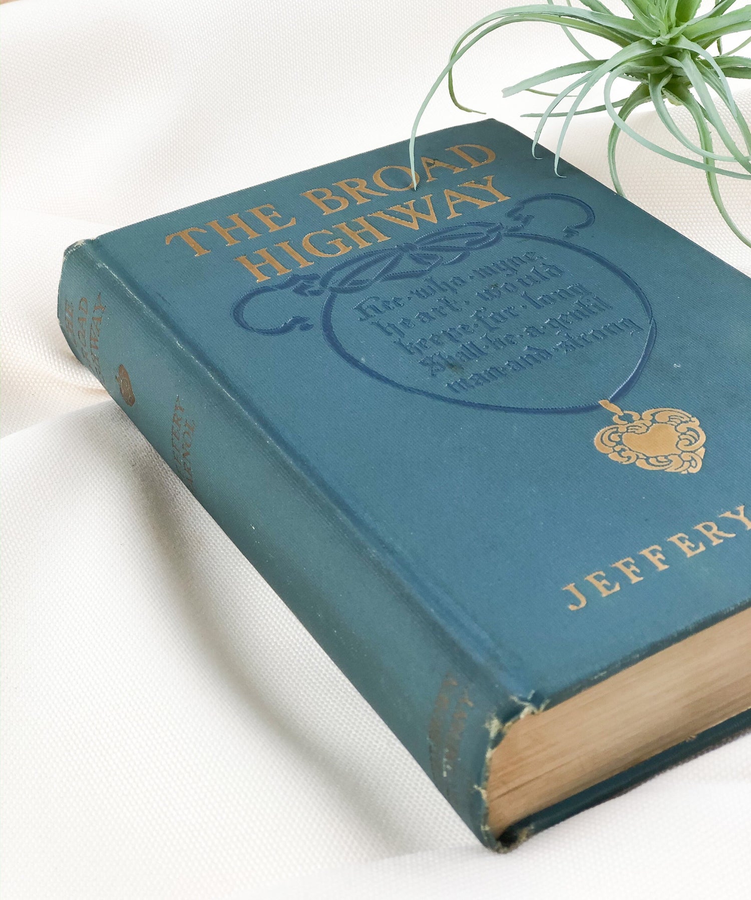 The Broad Highway, Jeffery Farnol – A House of Books